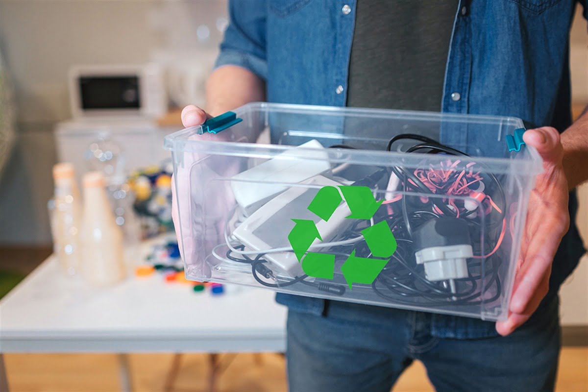 How To Reduce E-Waste: 10 E-Waste Management Tips | Just Skips